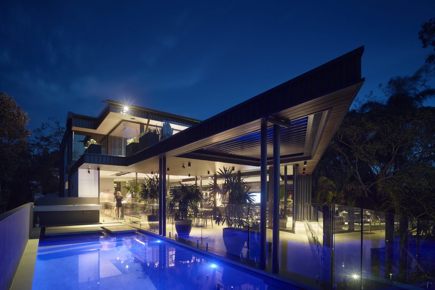 Molonga - Base Architecture