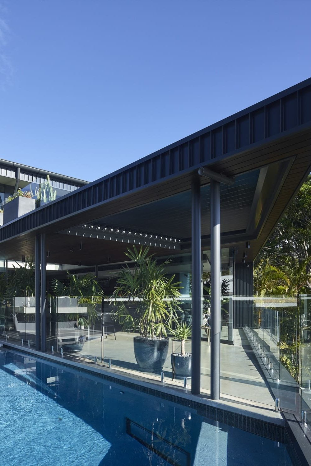 Molonga - Base Architecture