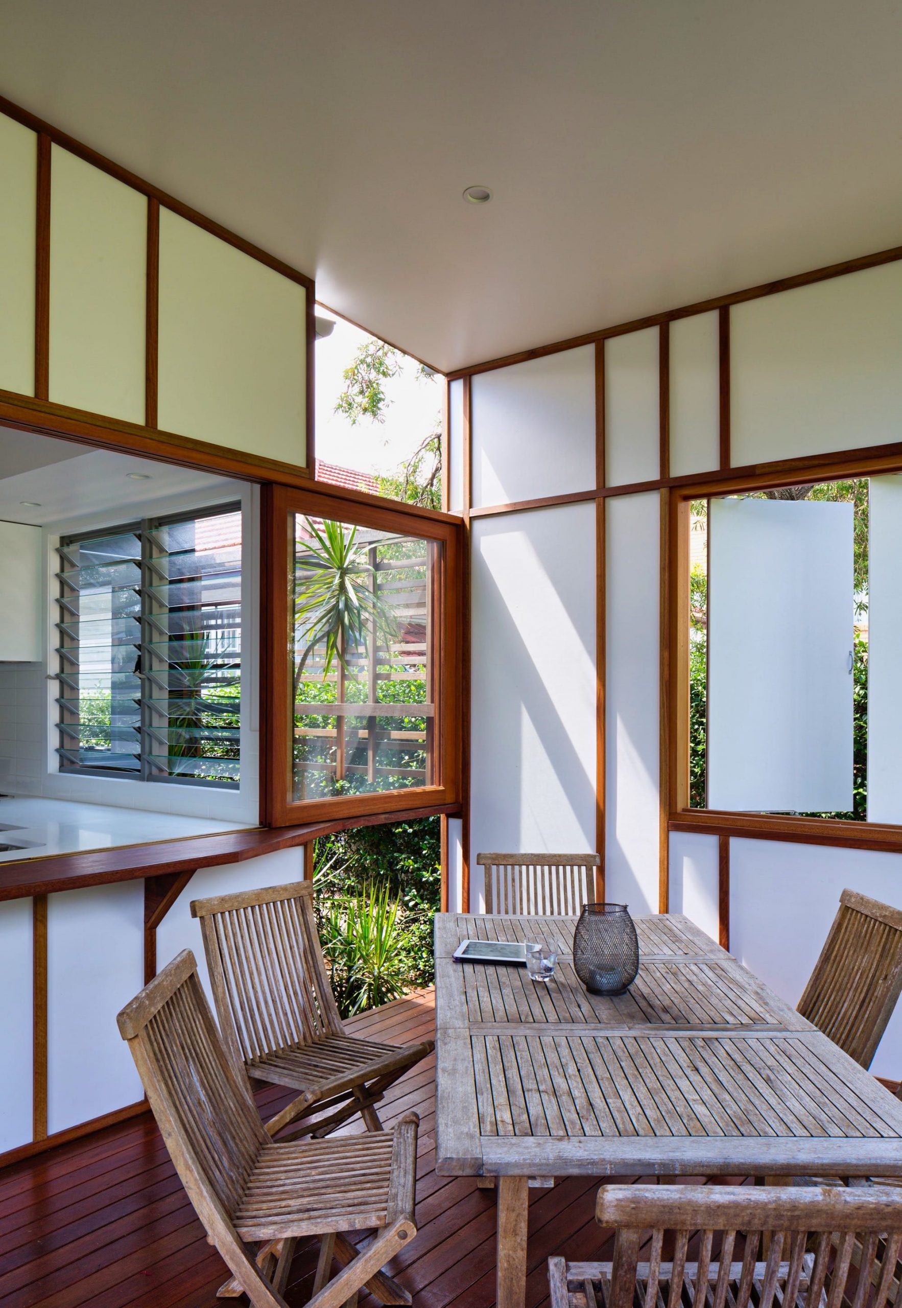 Ellena - Base Architecture