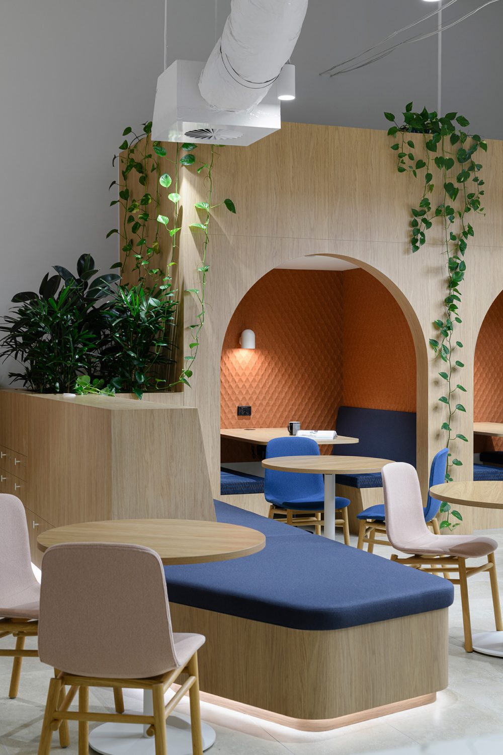 Mobo Co - Base Architecture