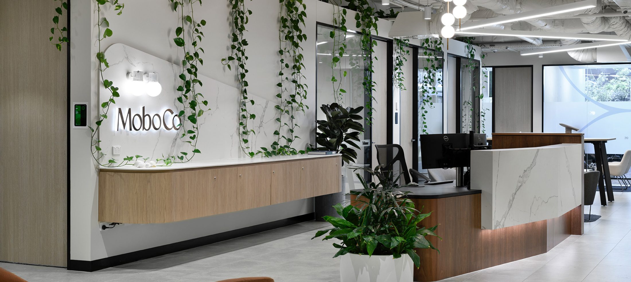 Mobo Co - Base Architecture